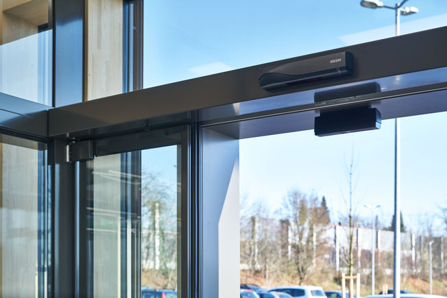 ECdrive T2-FR | GEZE