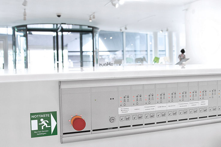 Emergency exit systems | GEZE