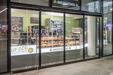 Movable glass partitioning walls | GEZE